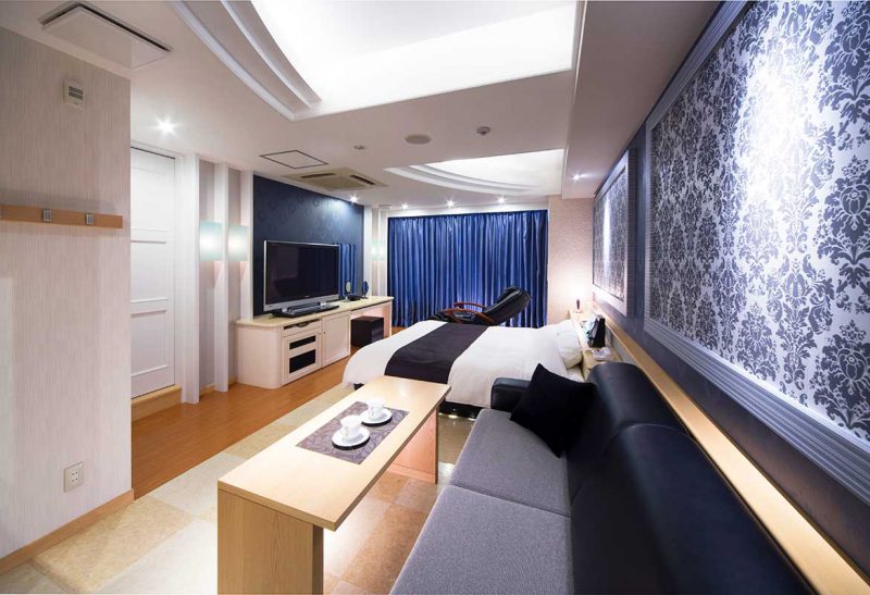 Room 607 – BELLE GRAVE（ベルグラーブ